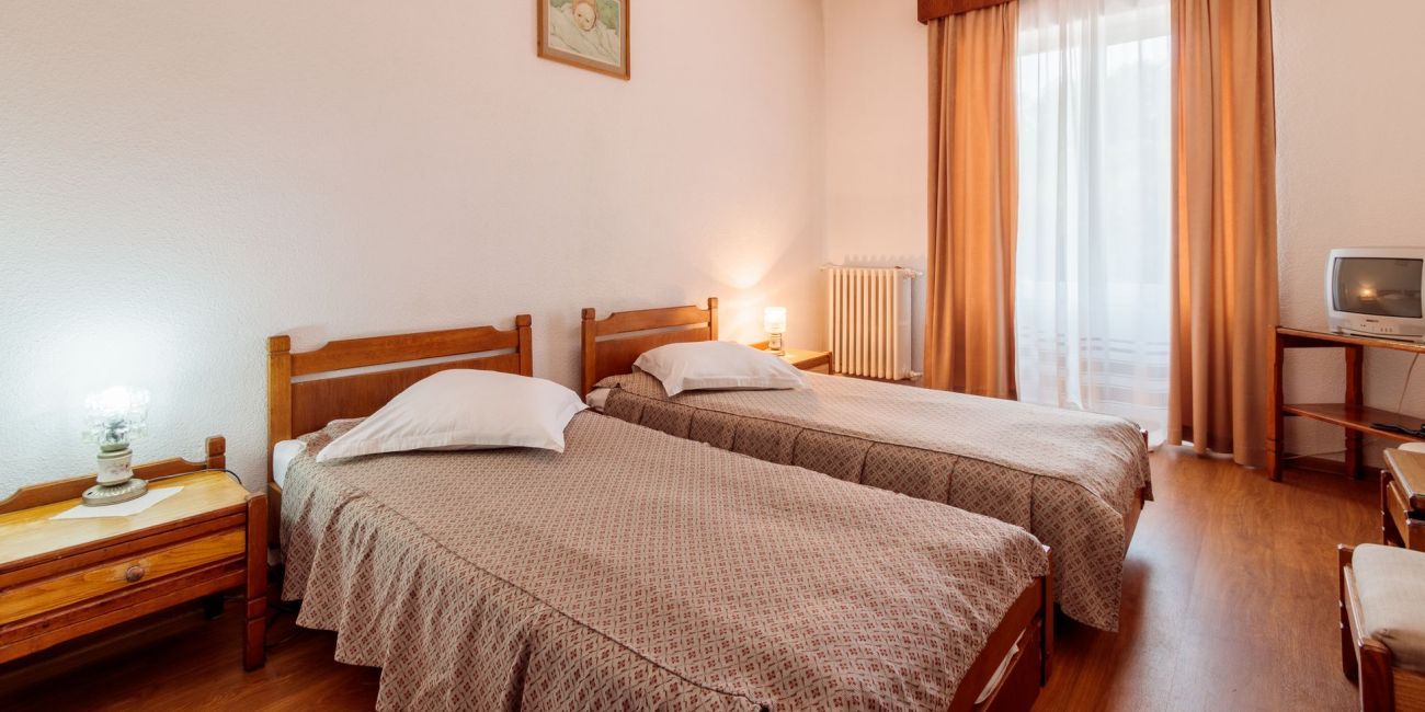 Hotel Parc 2* Baile Govora Romania