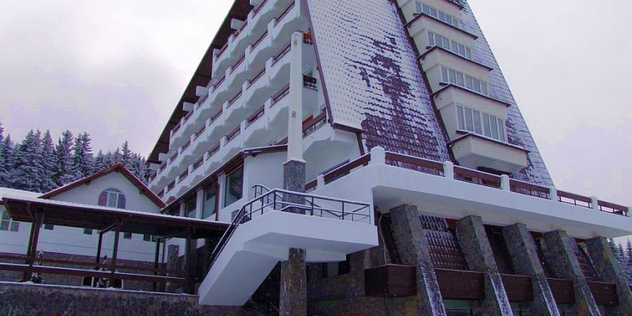 Hotel Pestera 3* - All Inclusive + Masa Festiva Revelion Bucegi Romania